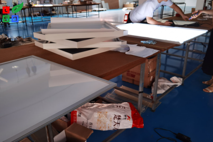 Large Format 6500K 8mm LED Guide Light Plate For Making Poster Frame